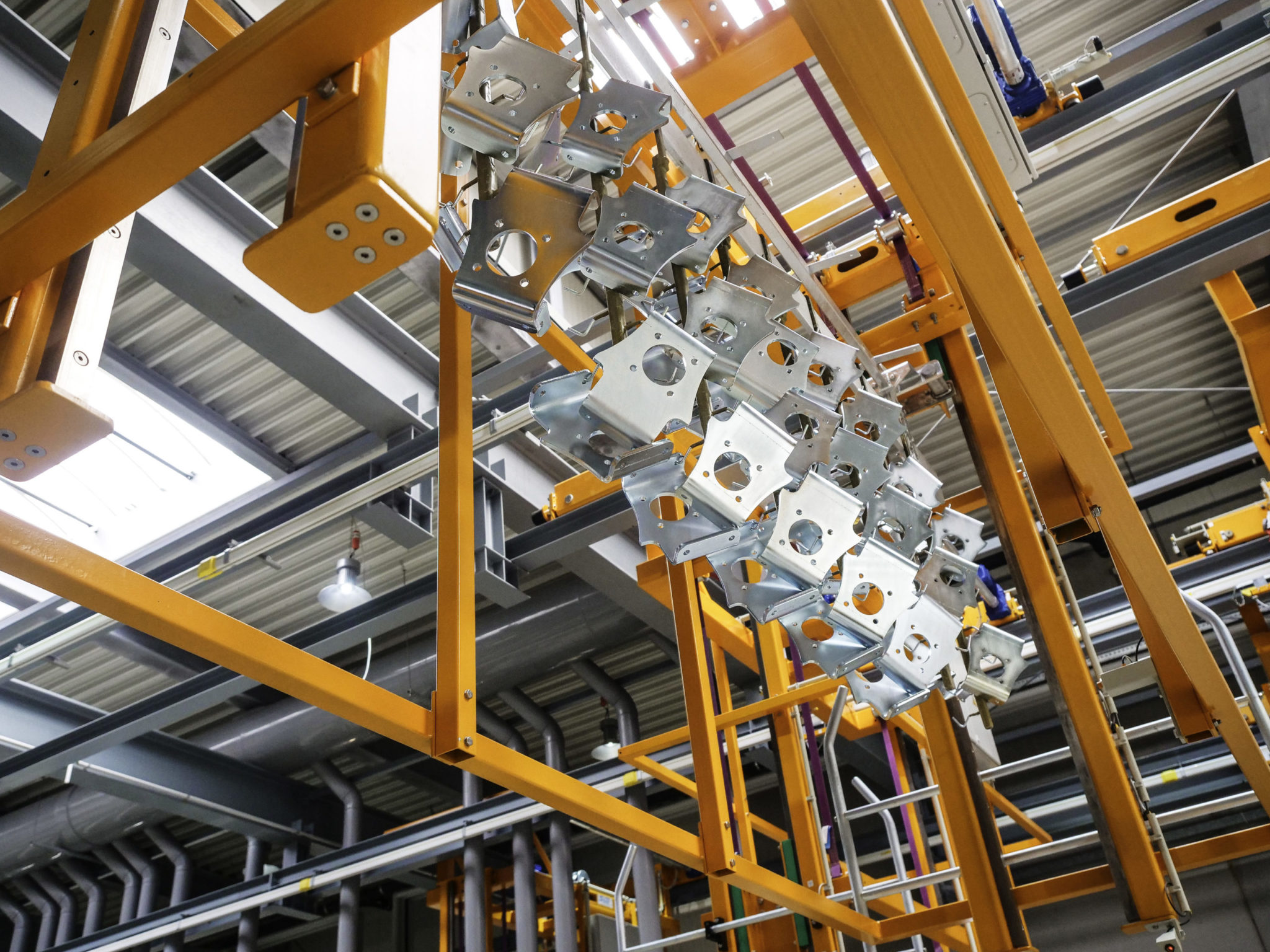 Galvanisch verzinken mit OTN Oberflächentechnik GmbH